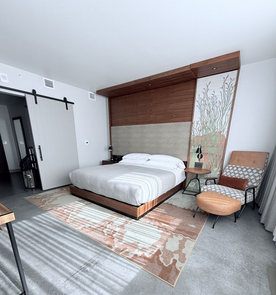 CANOPY BY HILTON TEMPE DOWNTOWN - Updated December 2024 - 327 Photos ...