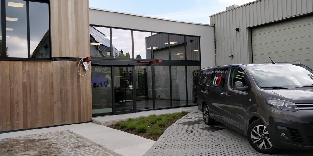 MAT & DECO - Nieuwe Baan 10A, Bazel, Oost-Vlaanderen, Belgium ...