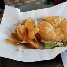 THREE EARRED RABBIT - 39 Photos & 15 Reviews - 8101 Pkwy Dr, Leeds, AL ...