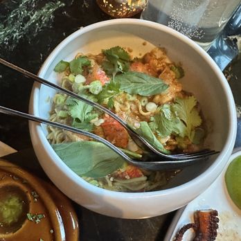 WAYAN - Updated May 2024 - 2957 Photos & 724 Reviews - 20 Spring St ...