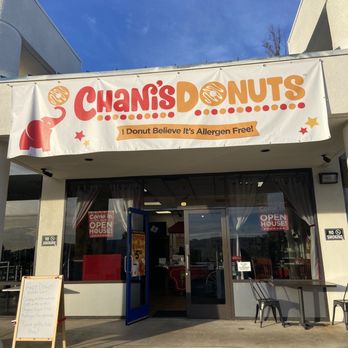 CHANI’S DONUTS - 76 Photos & 39 Reviews - 5250 Murphy Canyon Rd, San ...