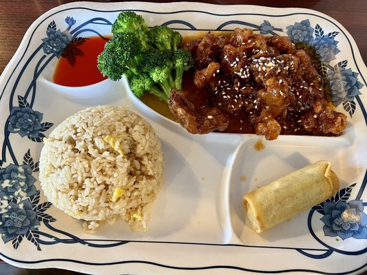 THAI BASIL DENVER - Updated September 2025 - 84 Photos & 336 Reviews ...