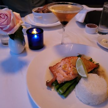 BLEU - Updated April 2025 - 221 Photos & 323 Reviews - 10 Market St ...