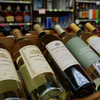 WOODRIDGE WINE & LIQUOR - Updated November 2025 - 13 Reviews & 17 ...