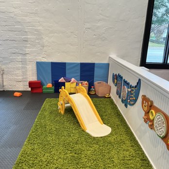 TOT BOX PLAY CAFE - Updated May 2025 - 96 Photos & 30 Reviews - 403 N ...