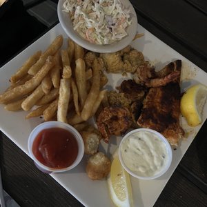 HOT FISH CLUB - 653 Photos & 687 Reviews - 4911 Highway 17 Business ...