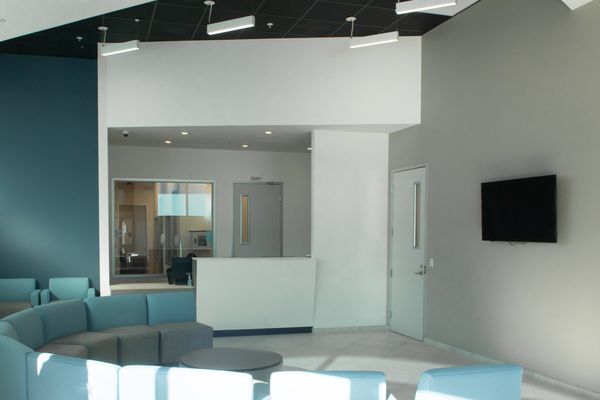 MIND 24-7 - Updated December 2025 - 15 Photos & 51 Reviews - 1138 S ...