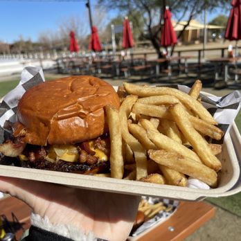 STEADFAST DINER - Updated June 2025 - 39 Photos & 51 Reviews - 5149 Inspirian Pkwy, Mesa ...