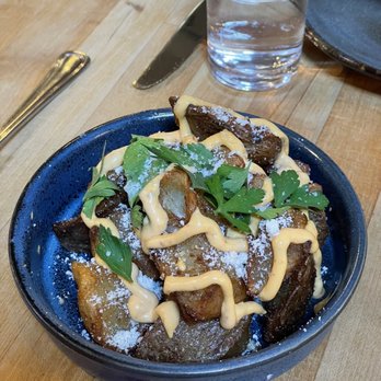 THE WHITE BULL - Updated July 2024 - 951 Photos & 442 Reviews - 123 E ...