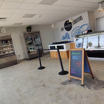 WAVES SEAFOOD - Updated August 2024 - 53 Photos & 41 Reviews - 190 ...