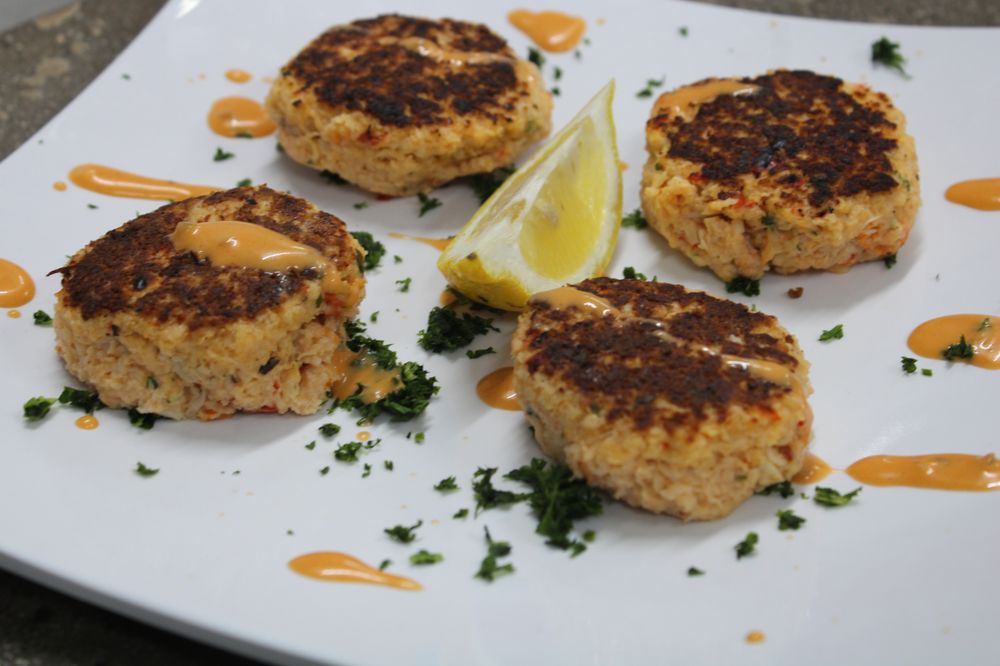 NAVI’S CATERING KITCHEN - 51 Photos & 40 Reviews - 5903 196th St SW ...