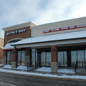 ALPINE SHOP - Updated September 2025 - 29 Photos & 87 Reviews - 440 N ...