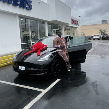 CALIFORNIA BEEMERS TESLERS - Updated May 2024 - 496 Photos & 1021 ...