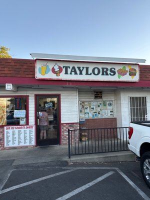 TAYLORS - Updated July 2024 - 216 Photos & 341 Reviews - 3636 Taylor Rd ...
