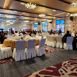 DIAMOND BAY RESTAURANT - Updated January 2025 - 365 Photos & 94 Reviews ...