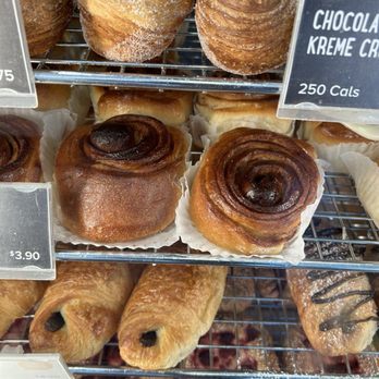 COBS BREAD - Updated December 2025 - 50 Photos & 78 Reviews - 370 Bloor ...