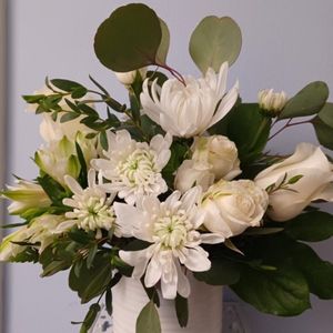 CYMNOW FLOWERS - 52 Photos - 6757 Wilson Blvd, Falls Church, Virginia ...