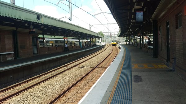 STRATHFIELD STATION - Updated November 2024 - 15 Photos - Albert Rd ...