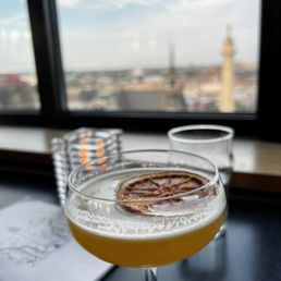 TOPSIDE - Updated September 2024 - 661 Photos & 353 Reviews - 101 W ...