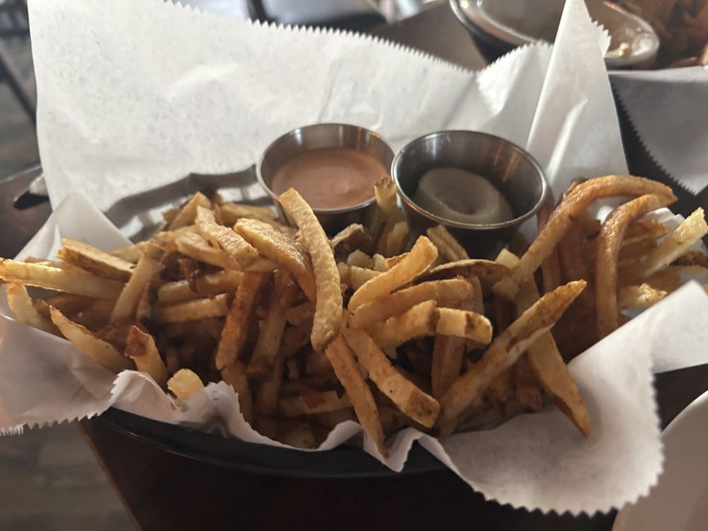 CLUB 185 - Updated September 2025 - 147 Photos & 255 Reviews - 185 E ...