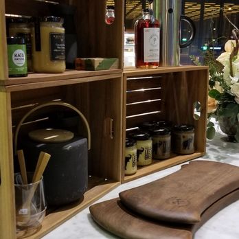 DINEEN COFFEE - Updated July 2024 - 33 Photos & 12 Reviews - 199 Bay ...