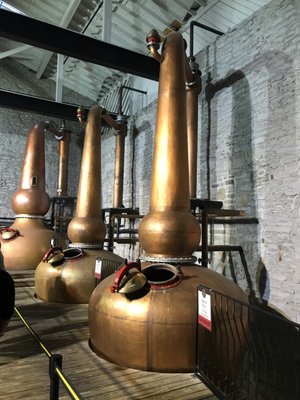 GREGORY JACOBS CLOTHIER - 37 Photos & 15 Reviews - 231 Peachtree St NE ...