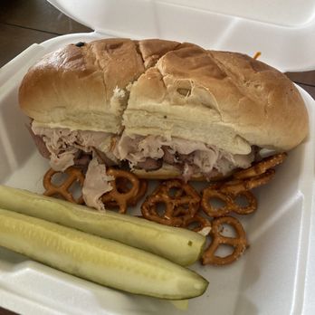 SMACKY’S ON BROADWAY - Updated July 2024 - 143 Photos & 200 Reviews ...