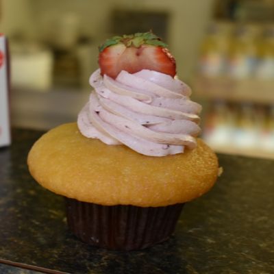 ALICE BAKERY & CONFECTIONARY - 125 Photos & 277 Reviews - 129 S Main St ...