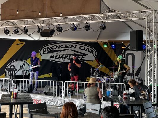 BROKEN OAR - Updated December 2025 - 273 Photos & 334 Reviews - 614 ...