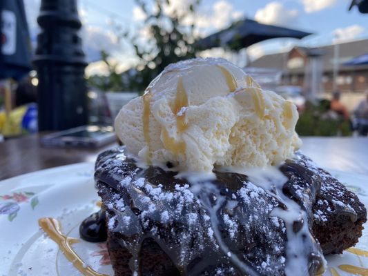 PENNYVILLE STATION - Updated July 2024 - 174 Photos & 214 Reviews - 112 ...