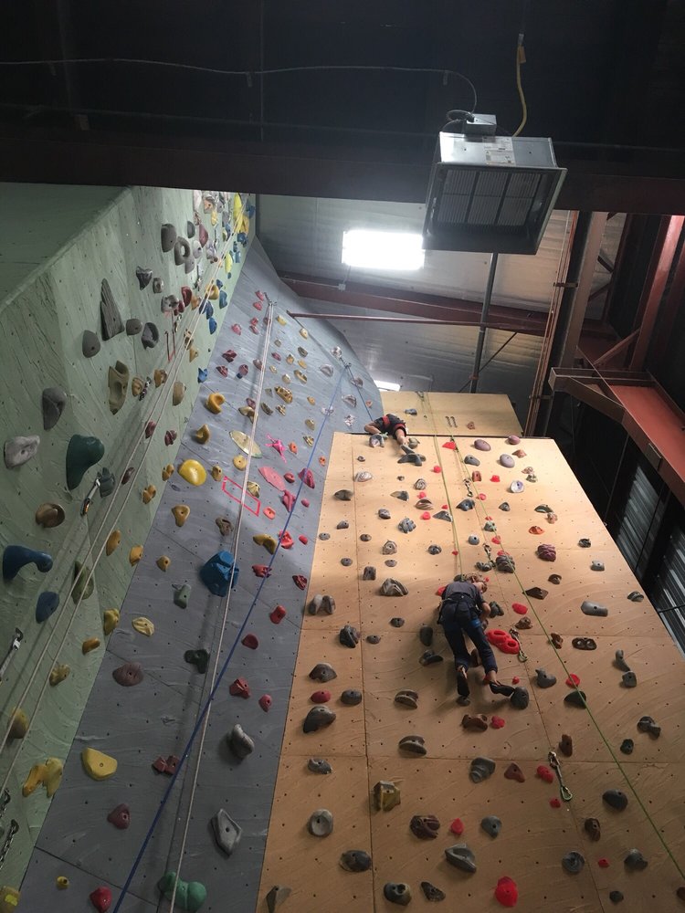 VERTICAL WORLD SEATTLE - 28 Photos & 70 Reviews - Rock Climbing - 2330 W Commodore Way, Seattle ...