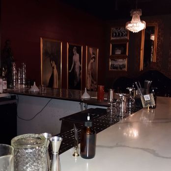 THE WHITE RABBIT - Updated December 2024 - 538 Photos & 394 Reviews ...