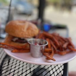 2020 MARKET SCRATCH KITCHEN & BAR - Updated May 2025 - 724 Photos & 613 ...