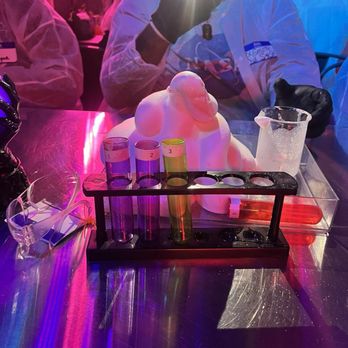 THE DRUNKEN LABORATORY - Updated January 2026 - 48 Photos & 17 Reviews ...