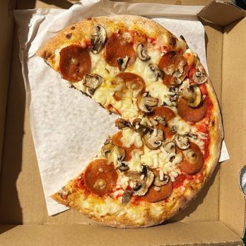 POPPY PIZZERIA - Updated June 2024 - 64 Photos & 59 Reviews - 653 W ...