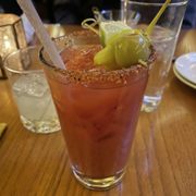 RAY’S CAFÉ - 614 Photos & 536 Reviews - Seafood - 6049 Seaview Ave NW ...