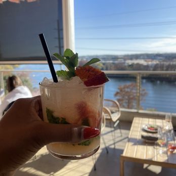 P6 - Updated February 2025 - 711 Photos & 455 Reviews - 111 E Cesar ...