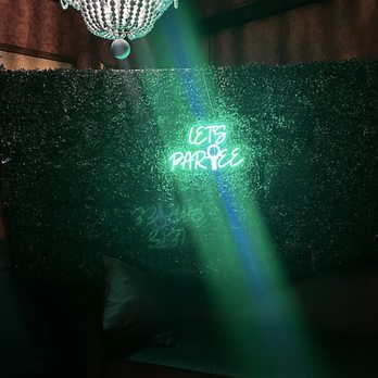 PUTTERY - Updated December 2025 - 113 Photos & 71 Reviews - 612 W 47th ...