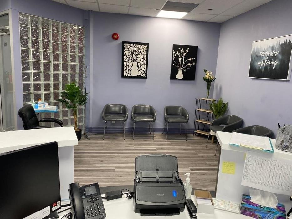 MEDILIFE FAMILY PRACTICE AND WALK IN CLINIC - Updated May 2026 - 14B ...