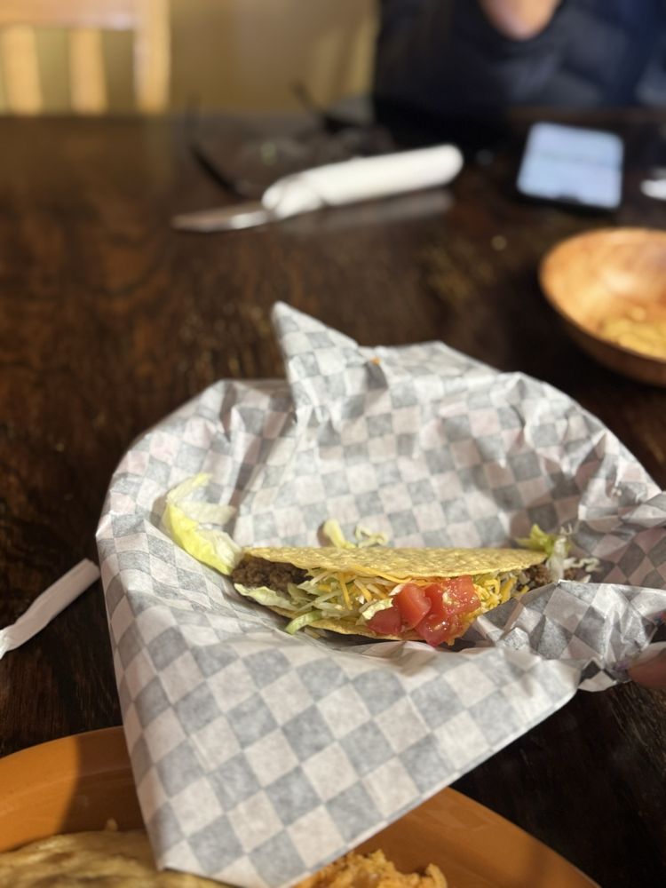 NACHOS - Updated December 2025 - 47 Photos & 80 Reviews - 904 Rte 66 ...