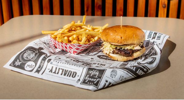 H-D BURGERS - Updated January 2025 - 49 Photos & 10 Reviews - 5417 W ...