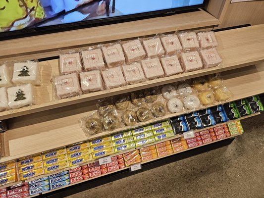 KIBO MARKET - Updated January 2026 - 78 Photos & 19 Reviews - 65 Front ...