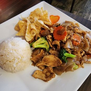 SIZZLING THAI KITCHEN - Updated July 2025 - 492 Photos & 567 Reviews ...