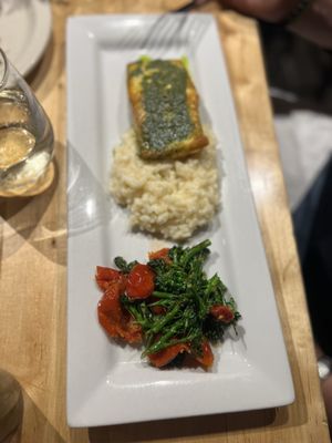 EAST TROY HOUSE - Updated October 2025 - 47 Photos & 44 Reviews - 2093 ...