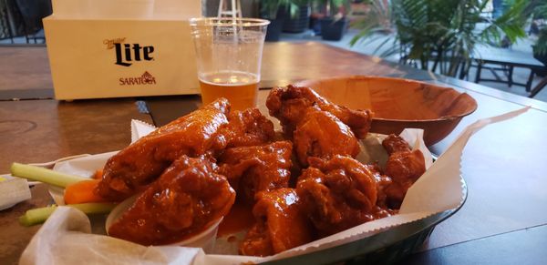 20 NORTH BROADWAY TAVERN - Updated September 2024 - 135 Photos & 177 ...