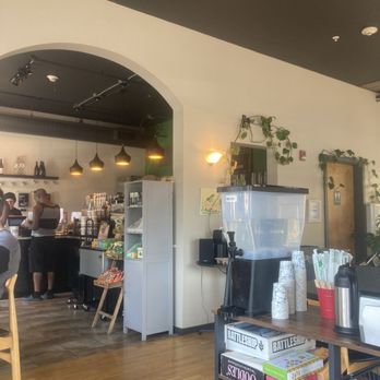 REFUEL CAFE - Updated September 2024 - 185 Photos & 110 Reviews - 401 ...