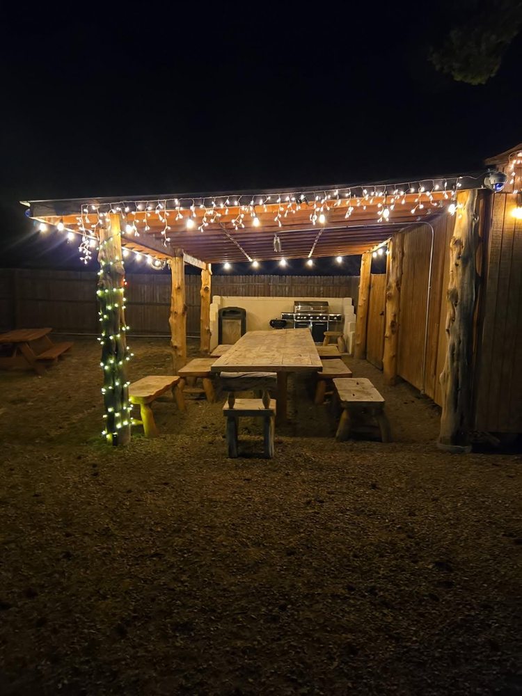 HORSEMAN’S BUNKHOUSE AND RV PARK - Updated March 2025 - 417 Harris Ln ...