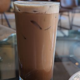 HELLO DARLING - Updated December 2025 - 195 Photos & 100 Reviews - 1610 ...