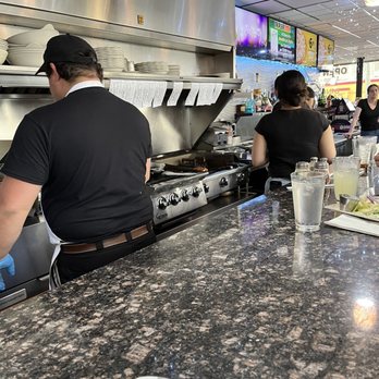 EDDIE’S GOURMET - 290 Photos & 287 Reviews - 25920 Greenfield Rd, Oak ...