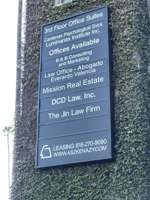 DCD LAW - Updated December 2025 - 22 Photos & 62 Reviews - 601 S Brand ...